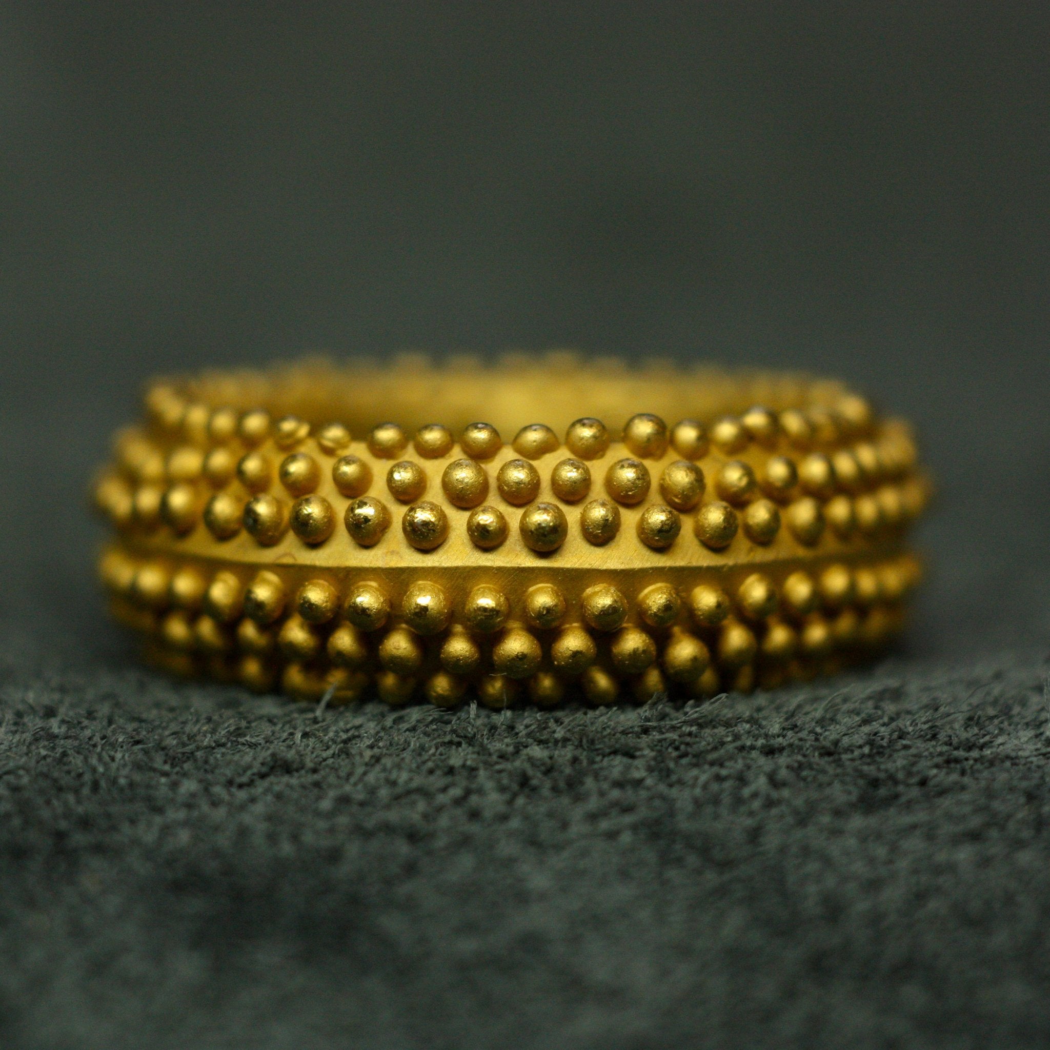 Granulation Ring 18ct | Ethical Fine Jewellery | CLIO SASKIA – Clio Saskia