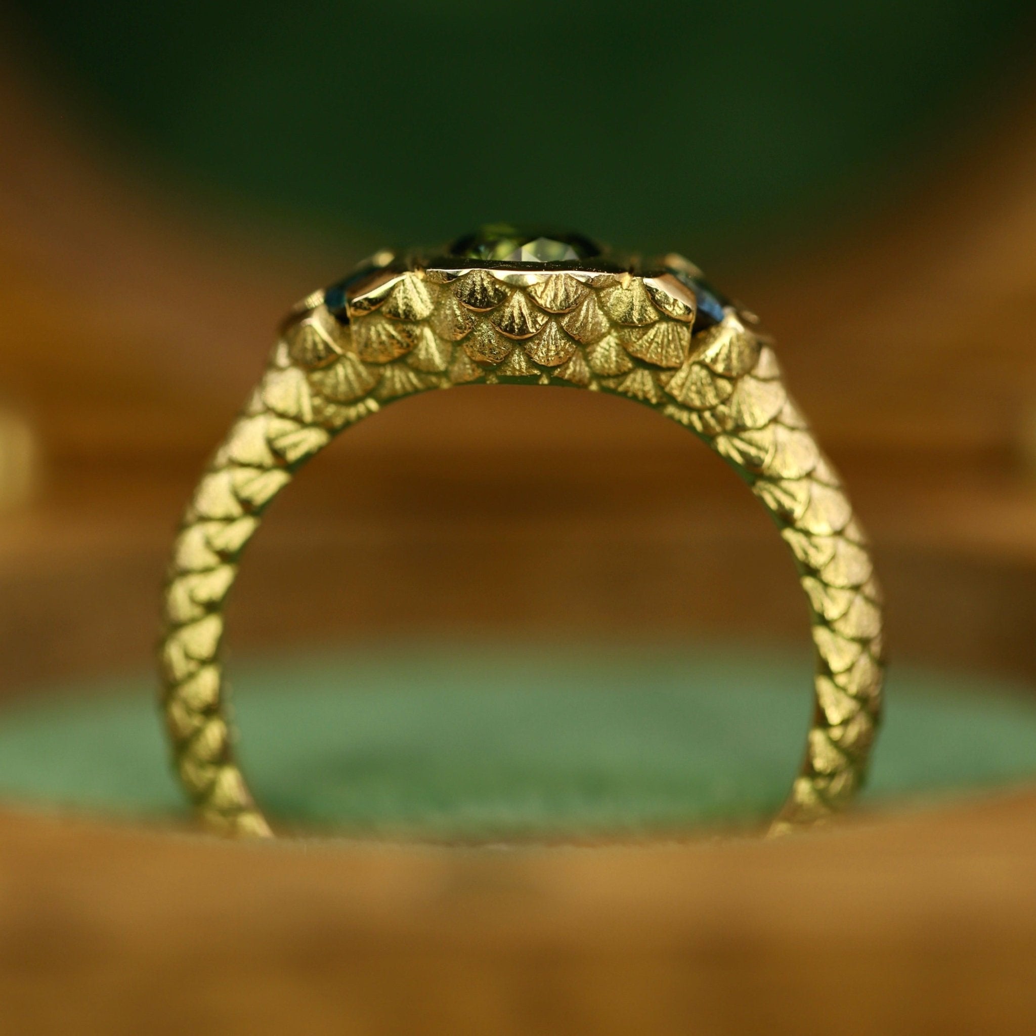 Hummingbird Ring | Sapphire Engagement Ring | CLIO SASKIA – Clio Saskia